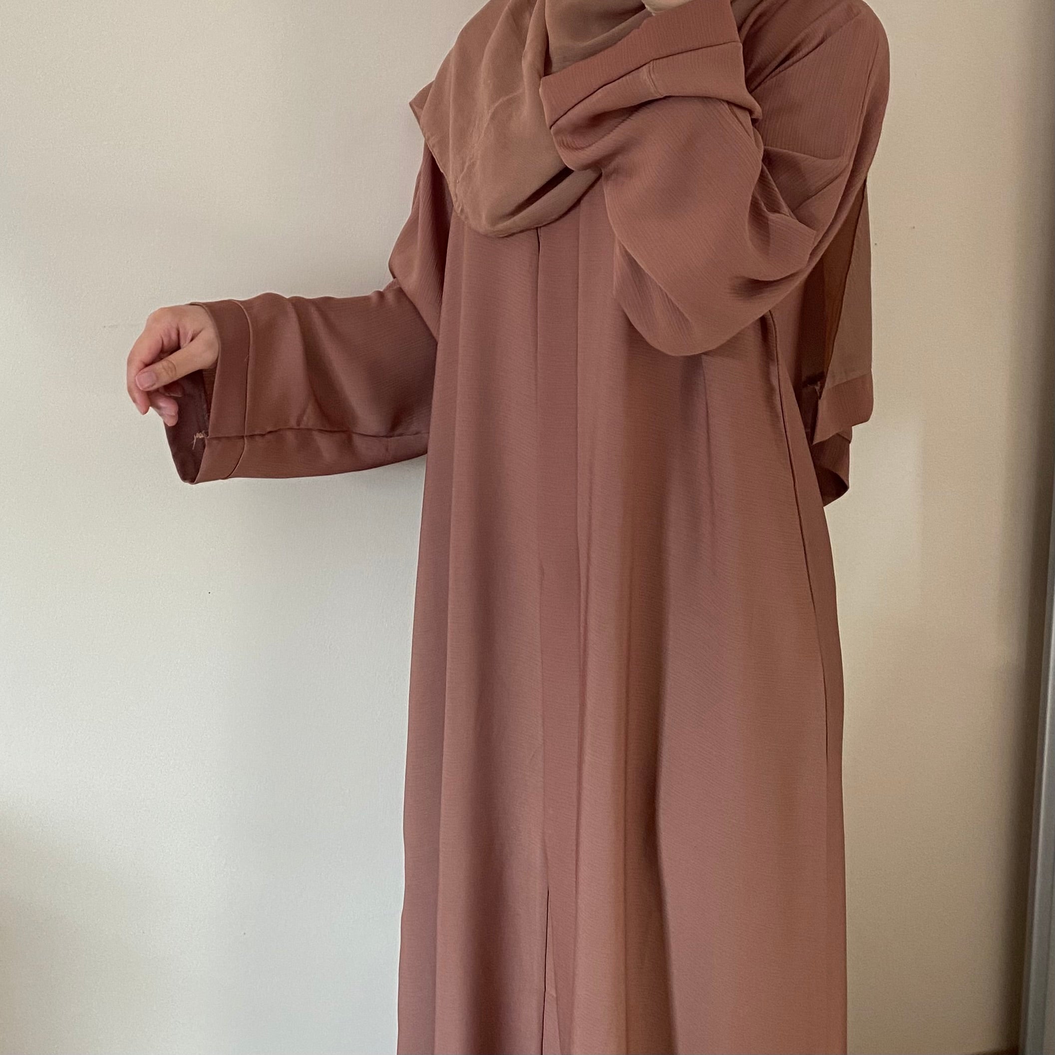 Dubai Abaya Plain - Brown – amohayah